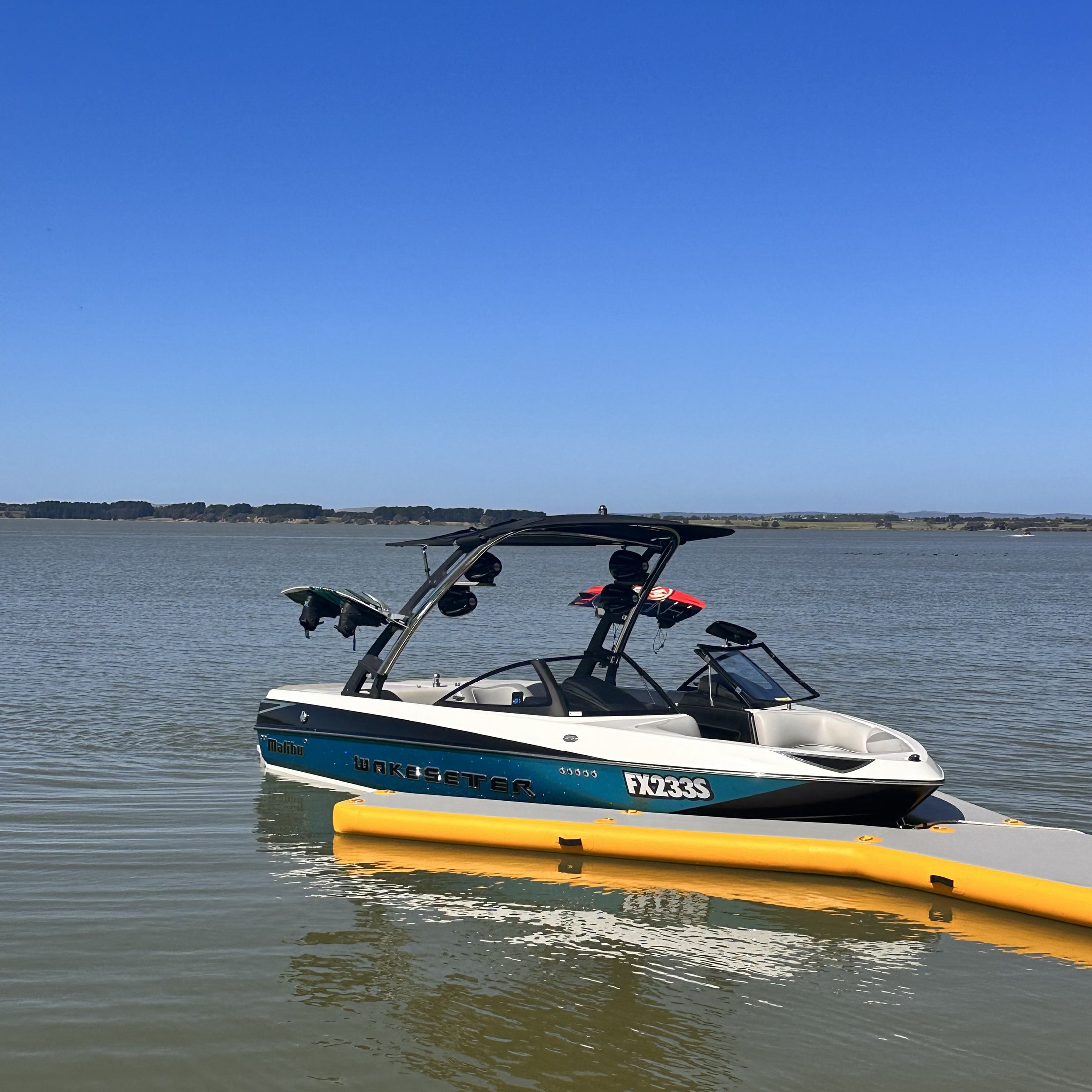 4M 'Y' Inflatable Pontoon Dock | Bartlett | Australia – Bartlett ...
